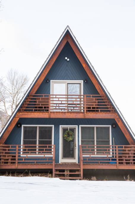 House Tour: An A-Frame House Obsession | La Vie Partagée
